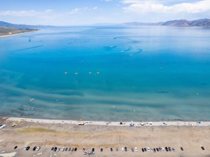 12 Breathtaking Lakes To Swim In Colorado