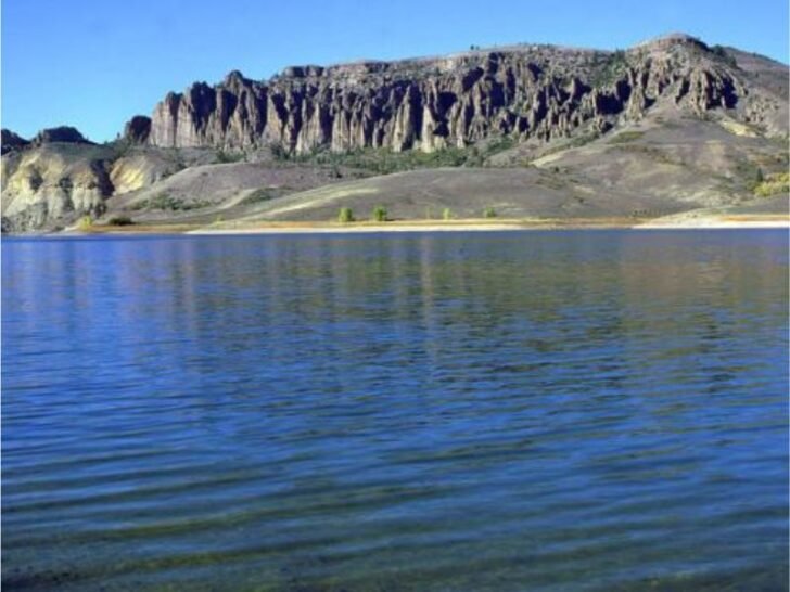 12 Breathtaking Lakes To Swim In Colorado