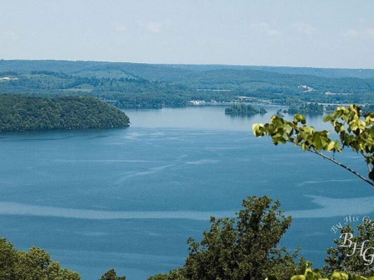 12 Amazing Lakes In Alabama To Take A Dip In